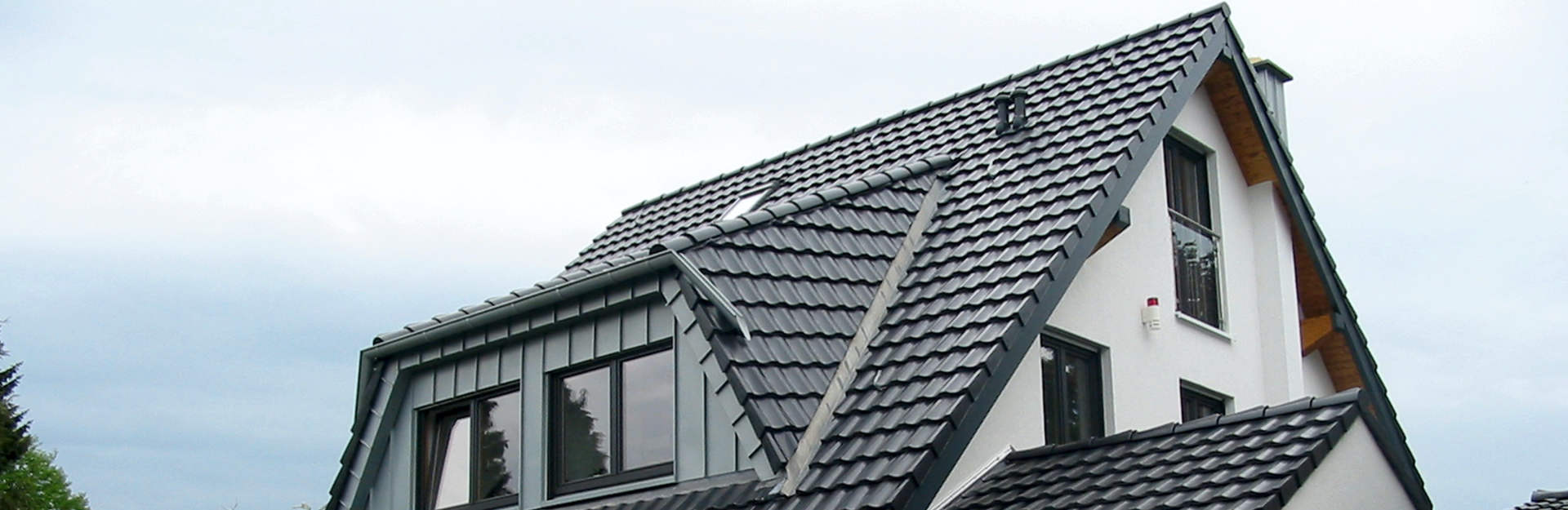 Steildacheindeckung - Heinlein GmbH | Dach-, Wand- und Abdichtungstechnik